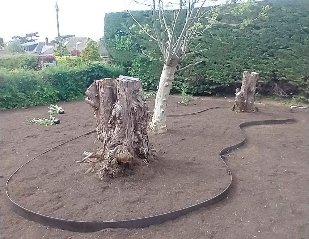 Metal Garden Edging for Retainers & Garden Beds | Steelscapes